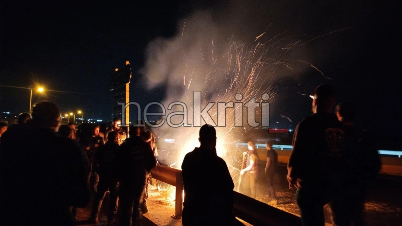 ΒΟΑΚ: Οι αγρότες μένουν όλη τη νύχτα στο μπλόκο – Ανοιχτός ο δρόμος έως ...